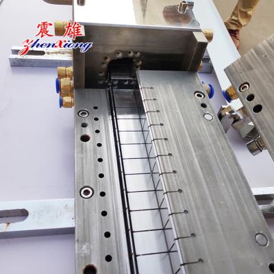 China High Precision Plastic Extrusion Mould with 3Cr17 Die Steel Customized Size and High Durability for sale