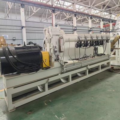 China High Output PE Pipe Extrusion 400mm ‑ 1200mm HDPE Water Supply Pipe Single Screw Machine for sale