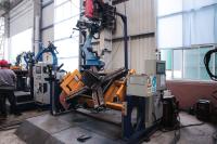 China CO2 Single Weld Seam Welding Cnc Welder Robot Machine With Automatic Wire Feeding System for sale