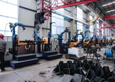 China CO2 Single Weld Seam Welding Cnc Welder Robot Machine With Automatic Wire Feeding System for sale