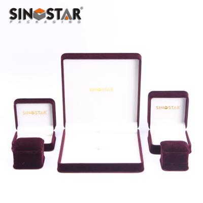 China Acrylic Crystal Jewelry Display Set with Protective Box for Necklace Earring Ring for sale