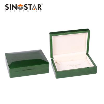 China Custom Wooden Jewelry Gift Box 7cm Height High Gloss Walnut Finish for sale