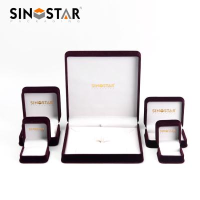 China Custom Plastic Jewelry Box with Foil Stamping Handmade Gift Packaging for Retailers for sale