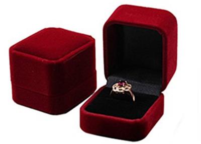 China Hard Plastic Ring Jewelry Box Flannelette Velvet Covered 54x58x43mm Custom Logo for sale