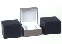 China Custom Recyclable Plastic Mens Watch Gift Box with Velvet Pillow 1000pcs MOQ for sale