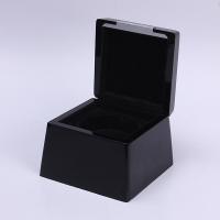China Custom Black Wooden Watch Box with Metal Logo for Gift Presentation 1000pcs MOQ for sale