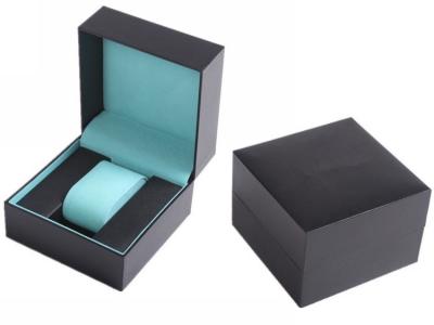 China Custom Luxury Velvet Plastic Watch Box Dustproof Smooth Touch 1000pcs MOQ for sale