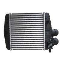 China Intercooler For Maserati Ghibli Levante Quattroporte 670035635 670039351 670009833 670004976 670035636 for sale