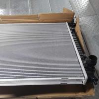 China BENTLEY Flying Auto Engine Radiator With Condenser And Water Tank 3W0198115H 4W0121253 3W0198115B for sale