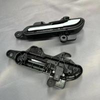 China Tesla Model 2019- Front Door Handle 1528115-00-B / 1528114-00-B This Car Part for sale