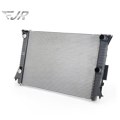 China 2013-2016 Year OE NO. 3w0 121 253 E Suitable for Bentley Coolant Radiator for sale