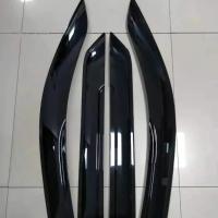 China PC Car Window Visors Auto Wind Deflector For Toyota Hilux Revo for sale