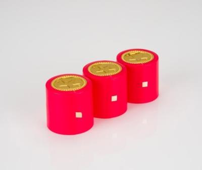 China PVC Heat Shrinkable Wine Bottle Foil Capsules Oil Proof Custom Logo Printing 50mm for sale