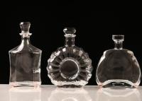 China Wholesale 500ml 750ml Empty Bordeaux Shape Glass Wine Bottle Custom Clear Liquor Bottle for sale