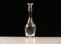 China 750ml Green Glass Wine Bottle Heavy Empty Liquor Bottle with Cork for Alcoholic Beverages for sale