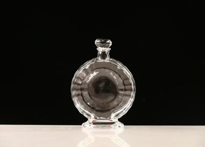 China Crystal White Glass Wine Bottle 700ml 750ml for Liquor Whiskey Vodka with Cork for sale