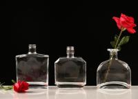 China Wholesale 700ml Clear Glass Bottles for Whiskey Vodka Wine Liquor with Cork Caps for sale