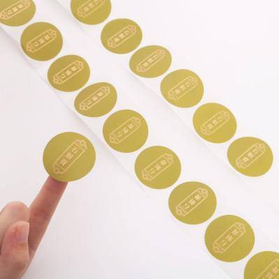 China Custom Adhesive Sticker Roll Labels Decorative Seal Logo Wrapping Packaging Stickers for Beverages 1000pcs MOQ for sale