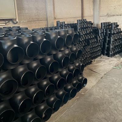 China Reliable carbon steel tee for petrochemical requirements and specifications for sale