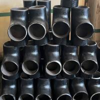 China Sch40 Black Elbow Essential for Pipe Connection Applications for sale