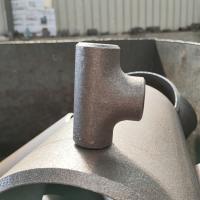 China Butt Weld Seamless Equal Tee Carbon Steel ANSI B16.9 PG370 A234 WPB for sale