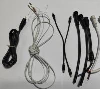 China 25Ton Small Vertical Plastic Injection Molding Machine For Earphone Cables for sale
