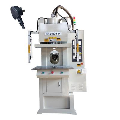 China 55 Ton C Type Vertical Injection Molding Machine For Making Plug for sale