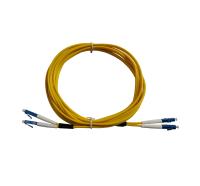 China LC UPC To LC UPC Fiber Optic Patch Cord SM Duplex 2 Core G652D Type for sale