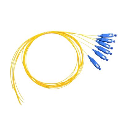 China G657A1 G657A2 Fiber Optic Pigtail 6 Core SC UPC Single Mode Simplex LSZH Sheath for sale