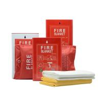 China Lightweight 1.2*1.2 Fiberglass Fire Blanket With Blanket Weight Of 0.7 Kg for sale