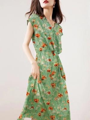 China 100% Silk Elastic crepe DE chine 16MM Anti-Wrinkle Digital printing Design for Girl fashion Dress with luxury for sale