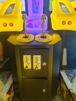 China Indoor amusement park Coin simulator lcd twin Dirty for sale