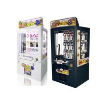 China Key Master game machine with bill banknote and coin acceptor shoe phone gift out prize present vending machine for sale