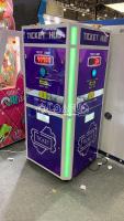 China Stand Up 3 Sides Digital Ticket Cutting Station Eater Hub For Amusement Park for sale