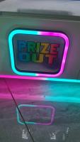 China Kid's Entertainment Coin 24 Clip Gift Vending Win Prize Game Machine for sale