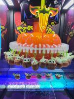 China Dream Clips Coin Operated Gift Game With Controllable 60-Clip Clamp Vending Machine Snack Gift Machine for sale
