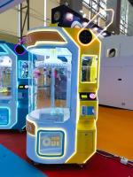 China Coin Operated Prize Gift Game Machine Lucky Clip Machine 2 Players Arcade Game Vending Gift Machine For Sale for sale
