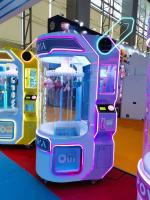 China Coin Operated Prize Gift Game Machine Lucky Clip Machine 2 Players Arcade Game Vending Gift Machine For Sale for sale