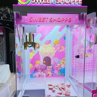China Wholesale Indoor Playground Coin Operated Sweet  Shoppe  Claw Machine Snack Gift Doll Candy Vending Machine for sale