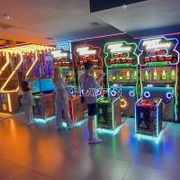 China Hot Sale Playfun Fast Gunman Shooting Arcade Game Indoor Amusement Coin Operated Shoot Gun Shooting Games Machine for Kids for sale