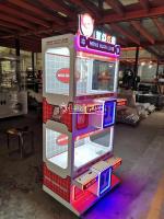 China Coin Operated Games Arcade Kids Game Transparent Glass Small 4 Players Mini Claw Crane Machine Prizes for sale