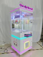 China Hot Clip Prize Game Machine Gift Vending Machine Clip Sticker Card Game Machine for sale