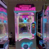 China Playfun Hot Sale Coin Operated 60 Clips Lucky Planet Clip Prize Gift Machine for Kids Clamp  Gift Machine for sale