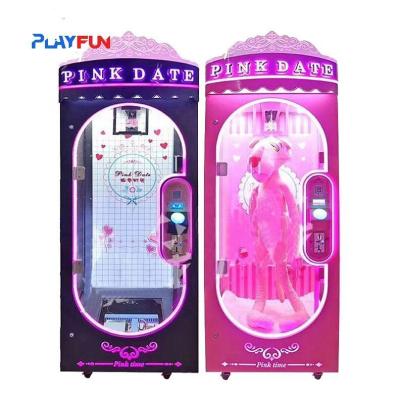 China Playfun Coin Operated Pink Date Machine Cut 2 Win Prize Game Machine Big Stuffed Toys Scissors Game Machine for sale