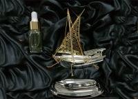 China Zinc Alloy Arab Fishing Boat Culture Souvenirs As Business Gifts Custom Logo Available for sale