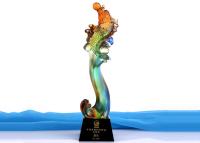 China Chinoiserie Colorized Liuli Trophies And Awards , Fish Design Exclusive Gifts for sale