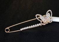China Alloy Material Butterfly Breastpin / Scarf Buckle , Trendy Metal Craft Ornaments for sale