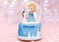 China Transparent Crystal Home Decorations Crafts , Rotating Crystal Ball Music Box for sale