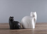 China Poly Resin Cats Models For Hotel / House Decoration Custom Service Available for sale