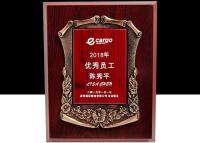 China Solid Wooden Shield Plaque 3D Engraving Soldier Souvenirs With Leather Box for sale